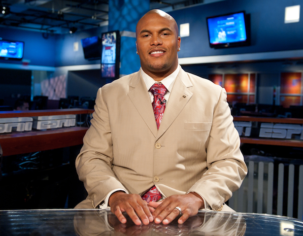 ICYMI: The Week on Front Row PLUS: ESPN NFL analyst Antonio Pierce adds ...