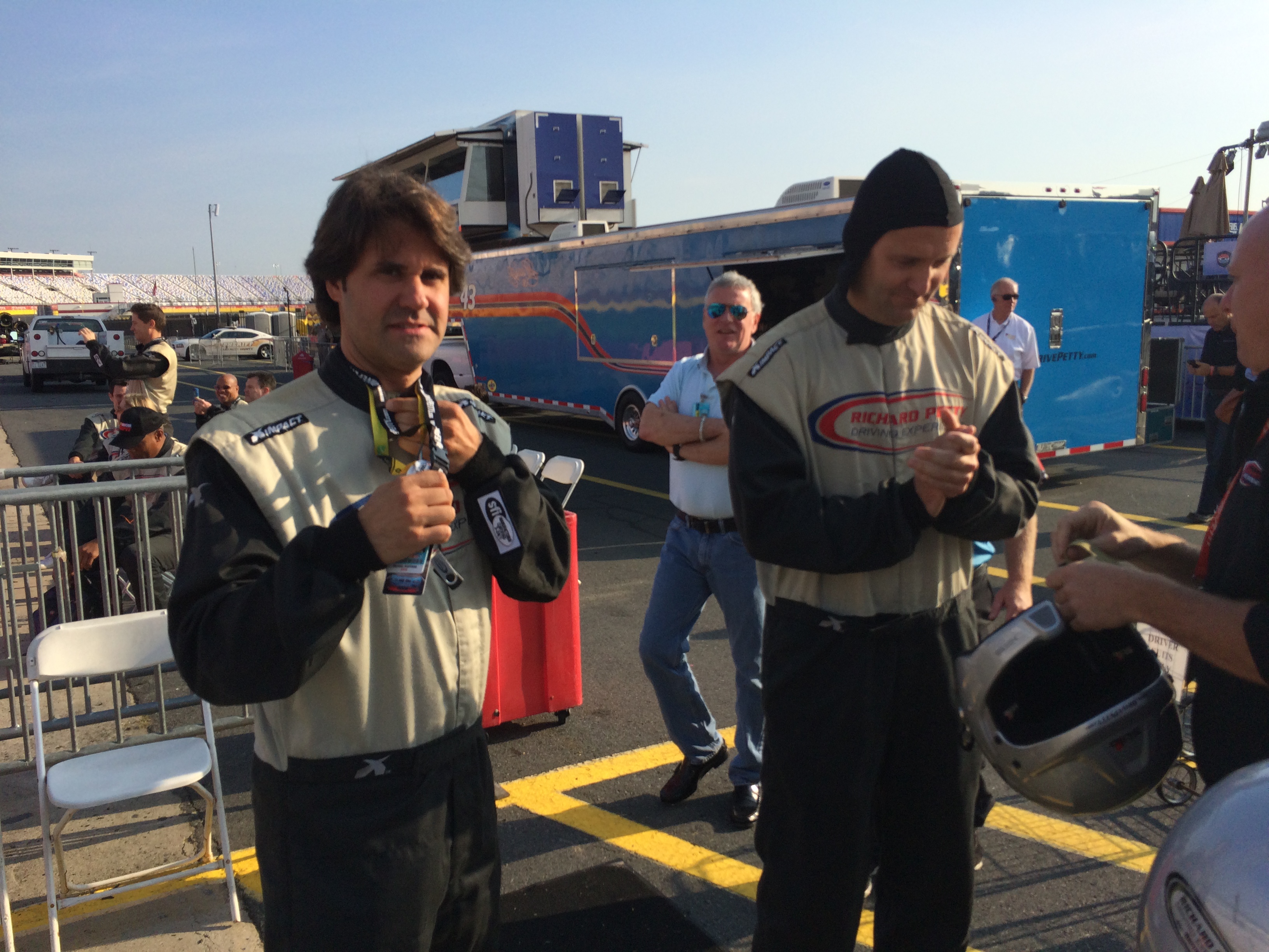 ESPN announcers, producers immersed in NASCAR - ESPN Front Row