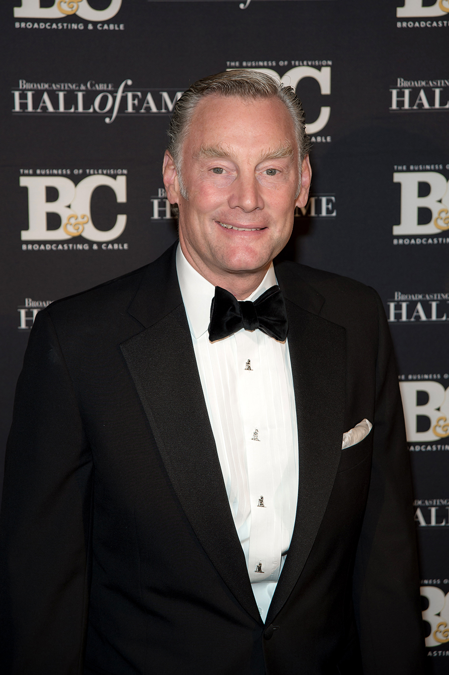 Sean Bratches enters Broadcasting & Cable Hall of Fame - ESPN Front Row