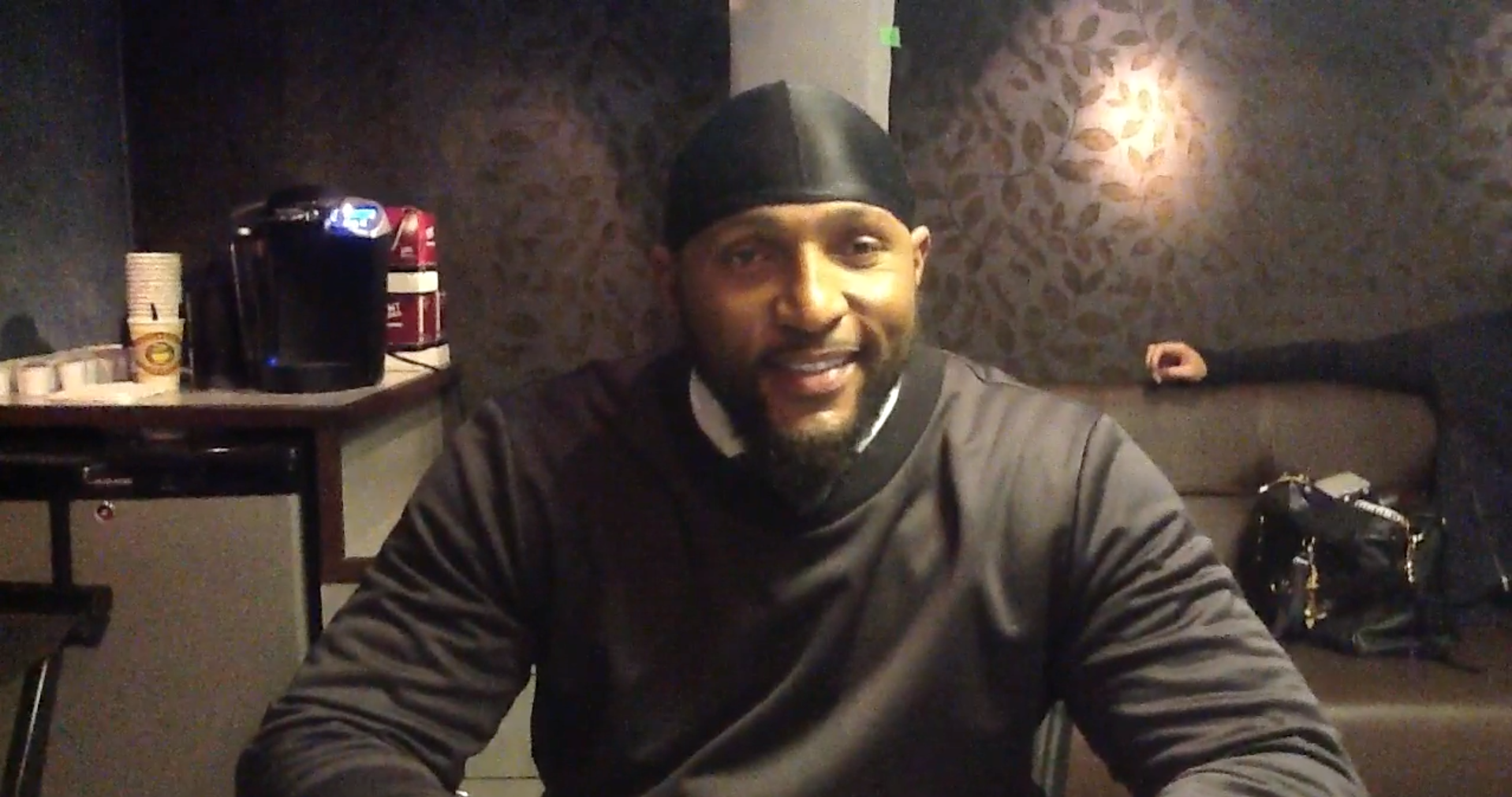 Monday Lineup: Ray Lewis returns to site of "Super" memories PLUS: 9 ...