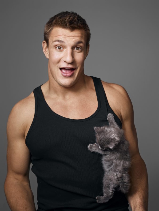 Gronk's ESPN The Magazine photo shoot proves to be the cat's meow ...