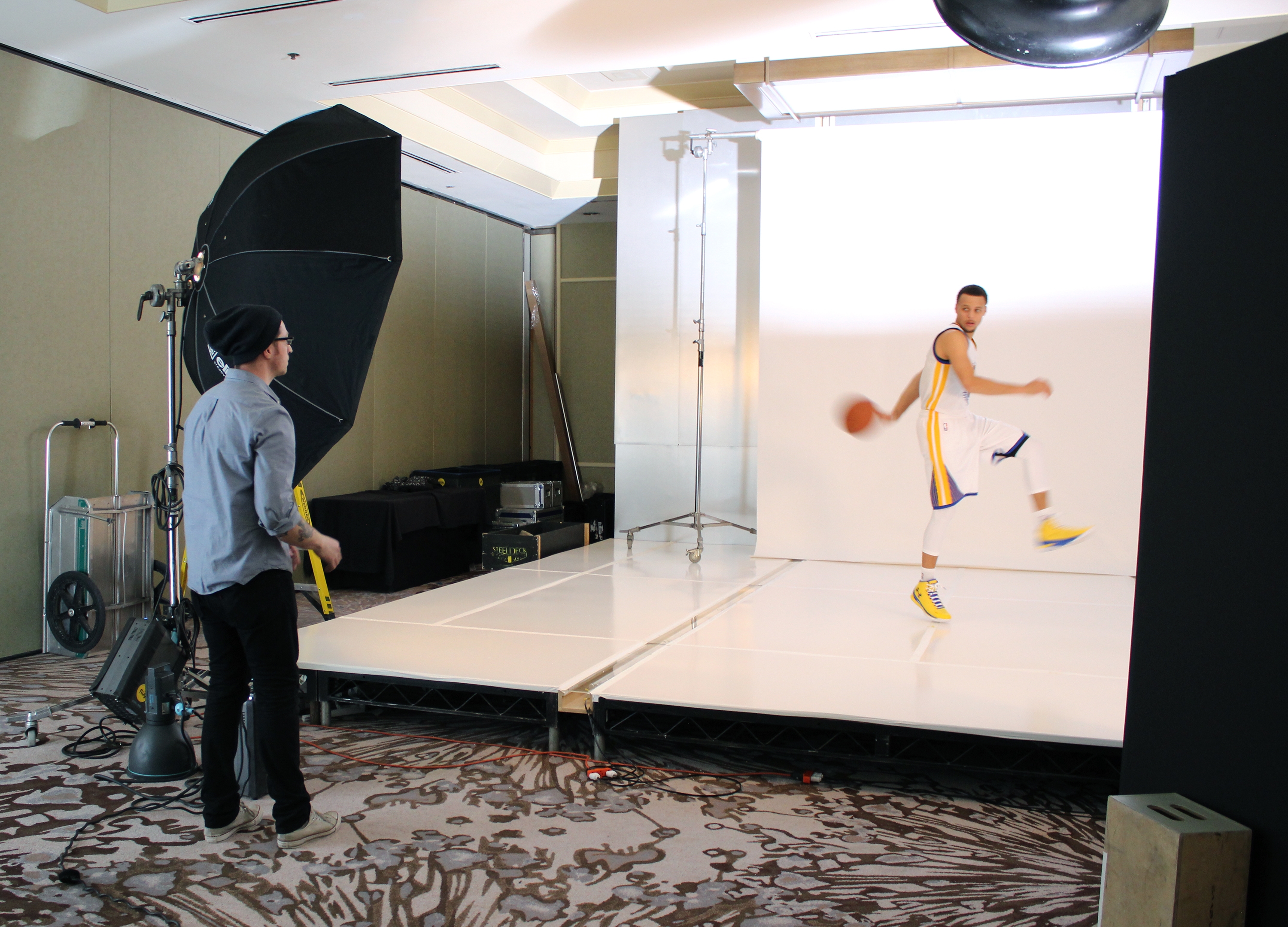 Inside ESPN The Magazine's Steph Curry cover shoot - ESPN Front Row
