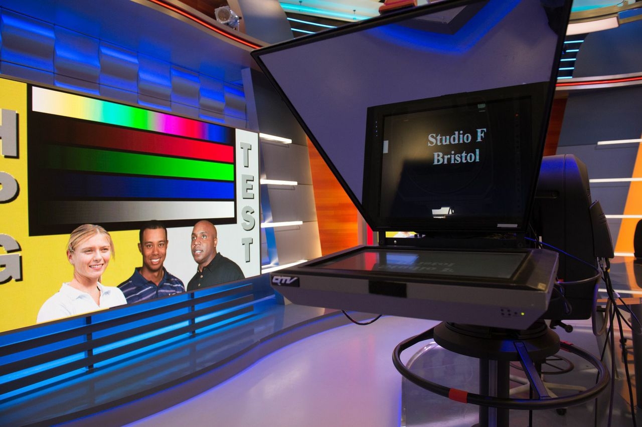 Former SportsCenter studio redesigned for "wraps" - ESPN Front Row