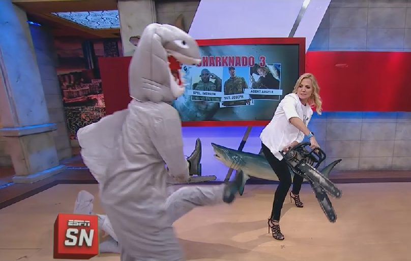 With word that "Sharknado 3" stars are present, sharks invade ...