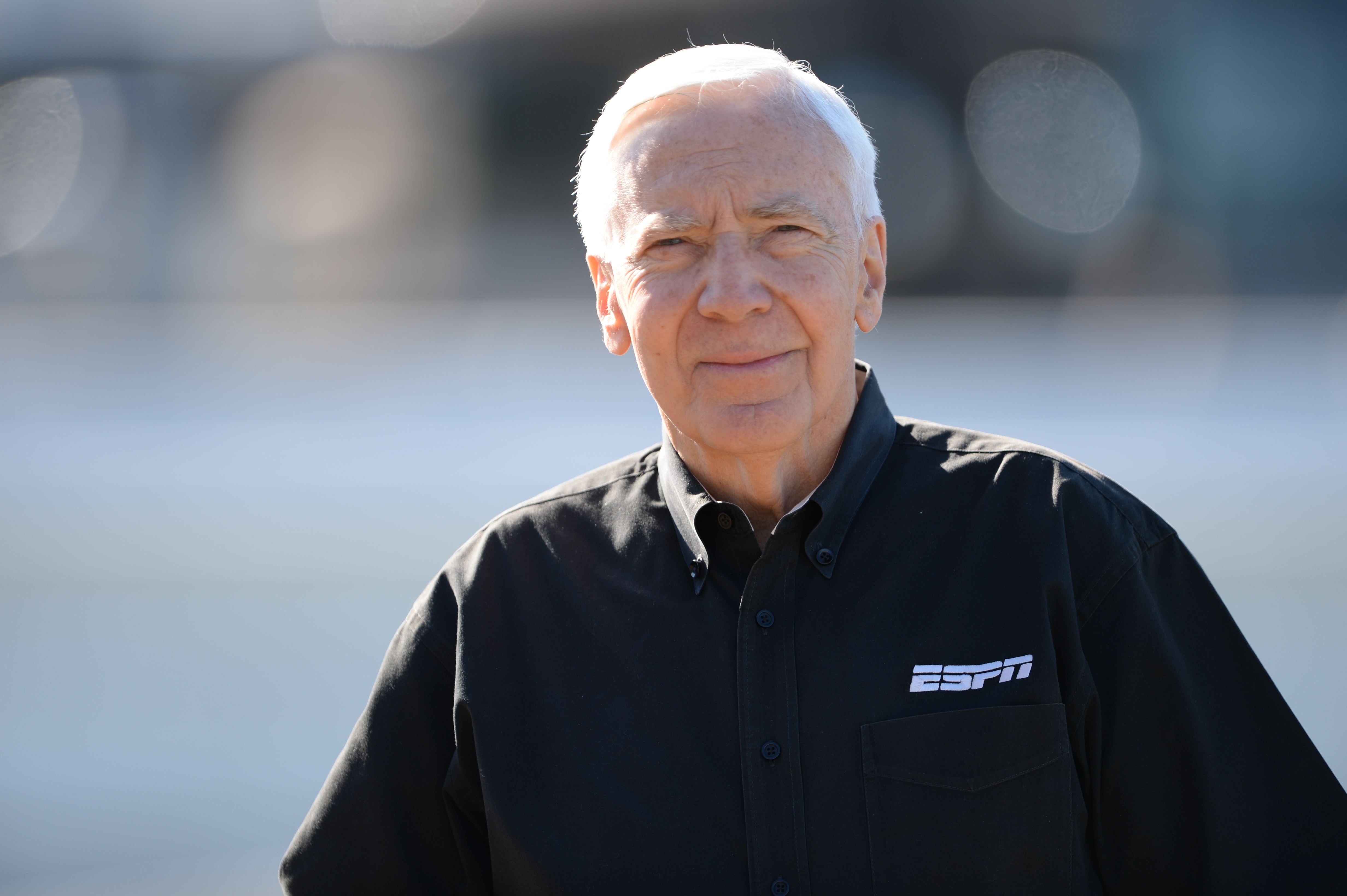 Gerould takes 37 years of memories into TV sunset - ESPN Front Row