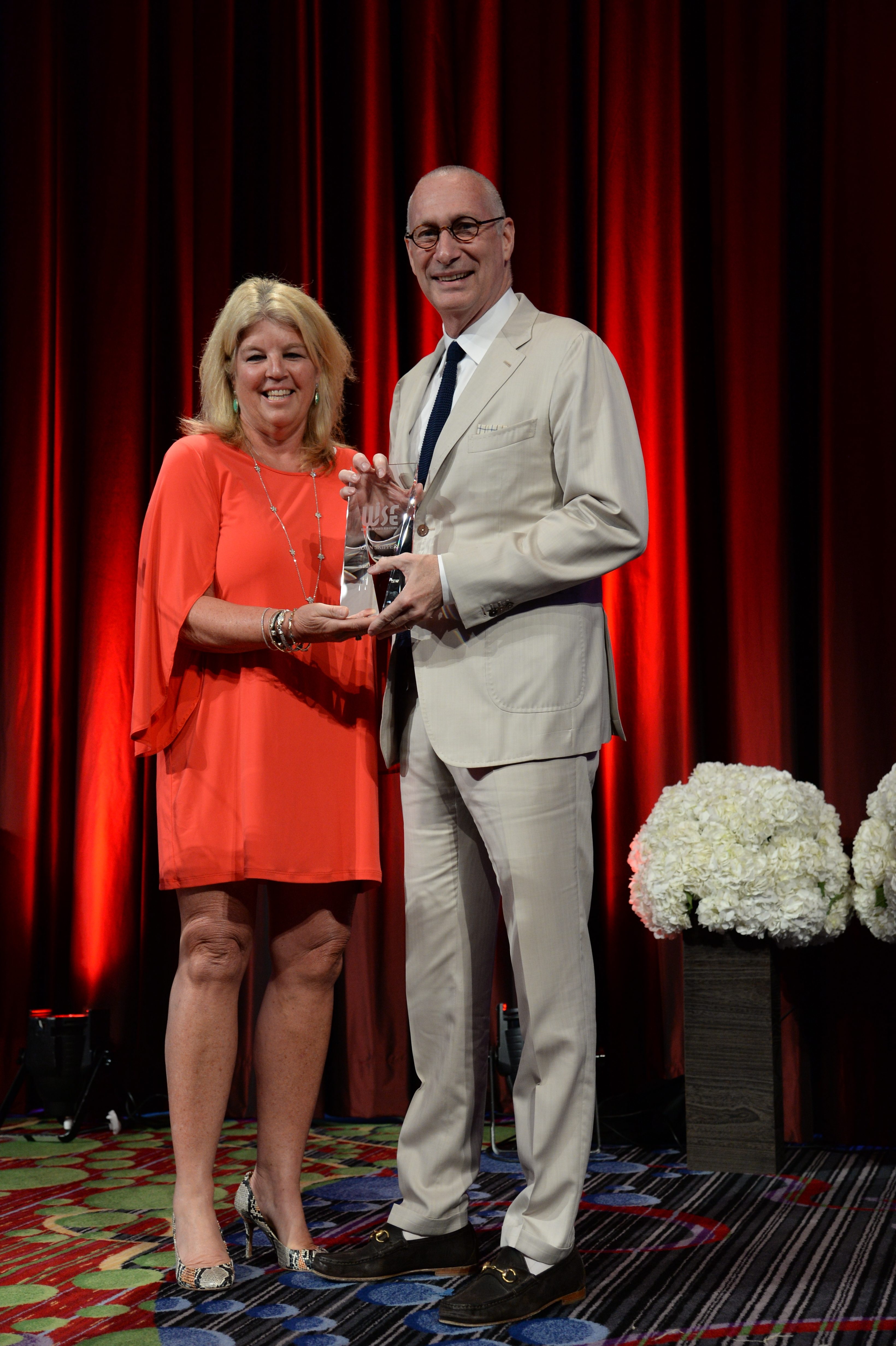 WISE presents ESPN President John Skipper its 2016 Champion Award ...