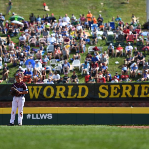 SNB commentators embrace LLWS locale for Cards-Pirates - ESPN Front Row