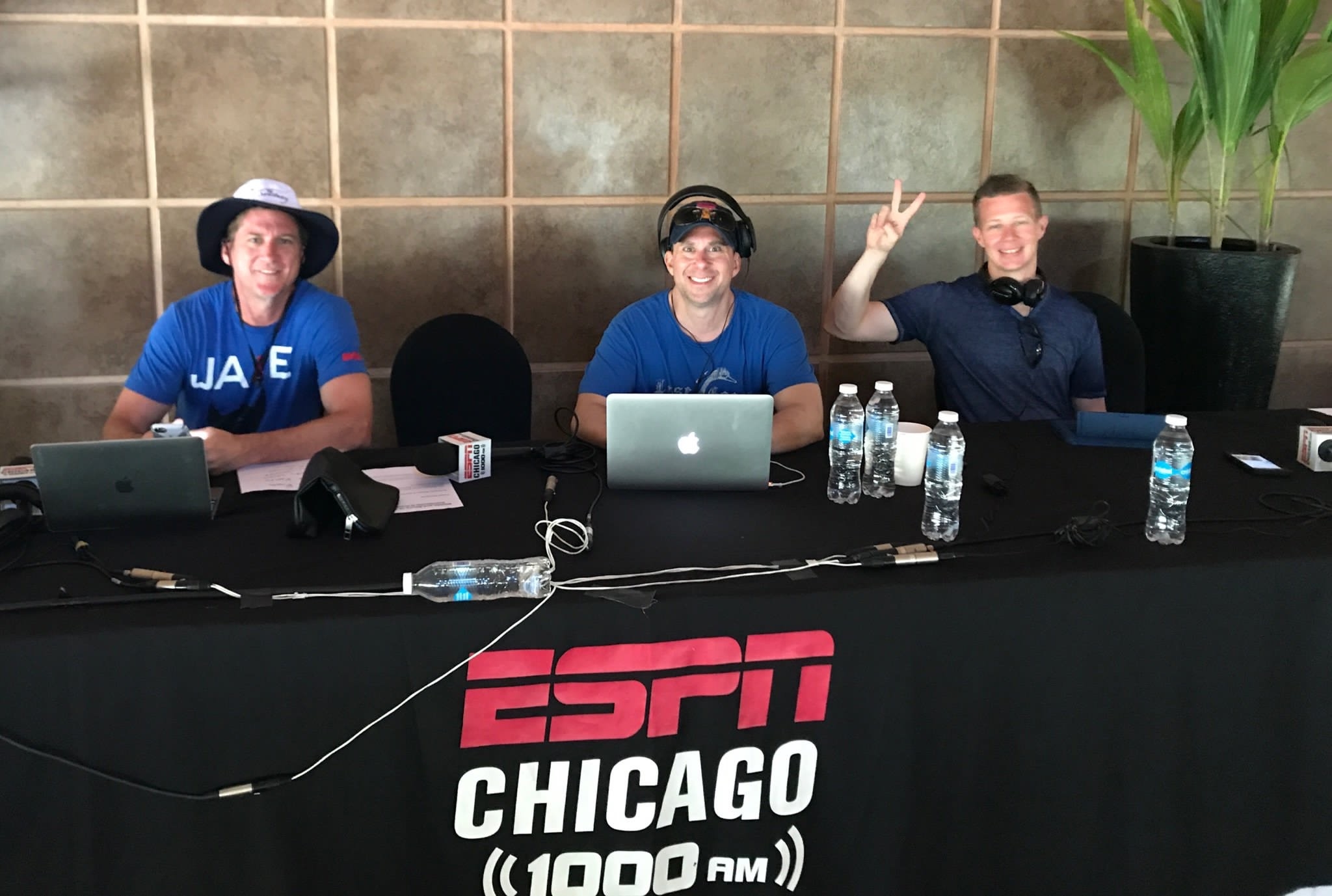 ESPN Chicago's Waddle and Silvy celebrate 10 years . . . in Mexico ...