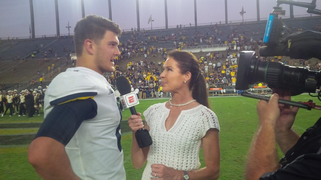 Cotton Bowl marks end of Jeannine Edwards' remarkable career - ESPN ...