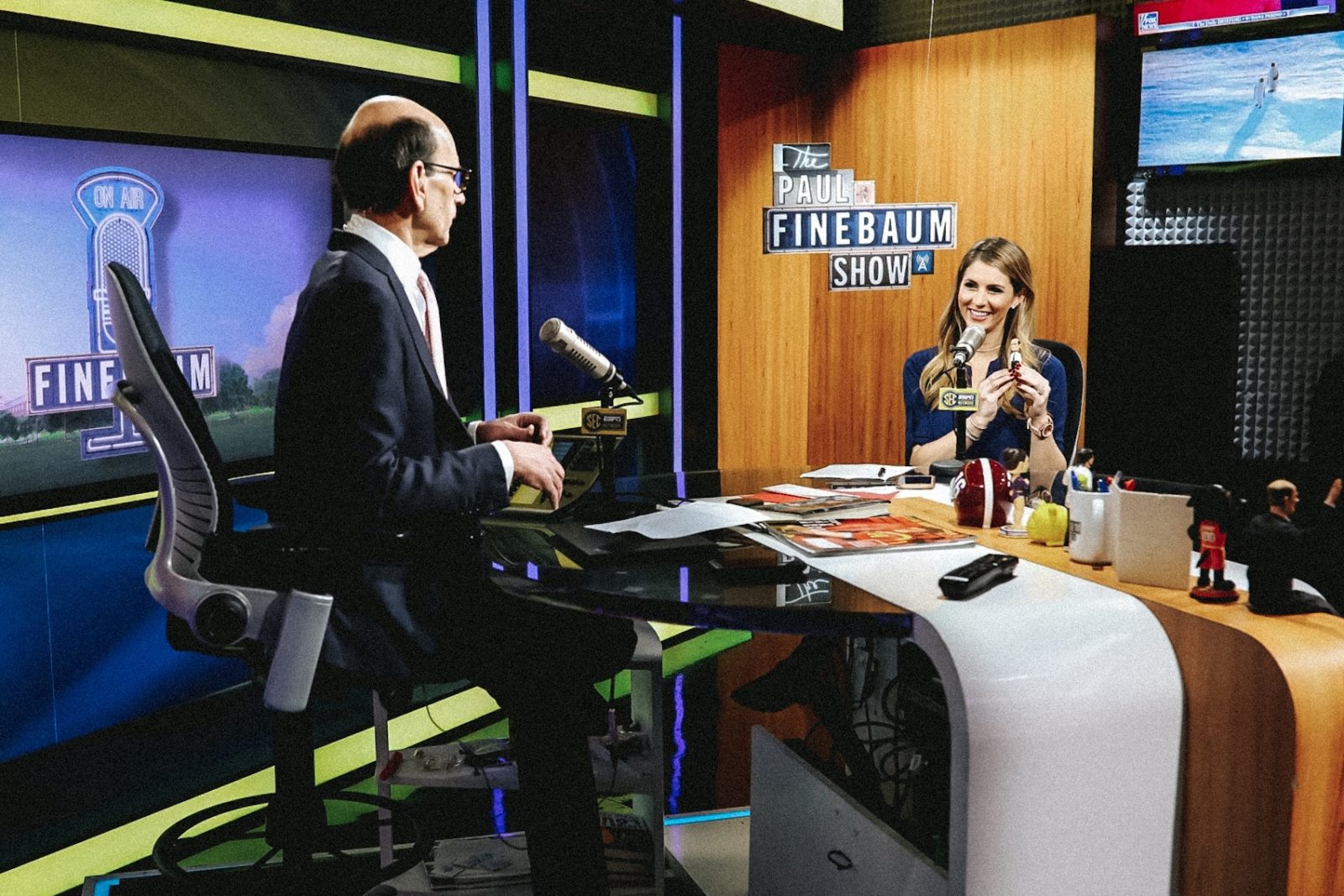 Finebaum coaches Rutledge for her SportsCenter anchor stint - ESPN ...