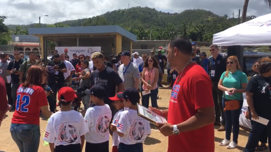 Off Camera with. . . Cari Champion - ESPN Front Row