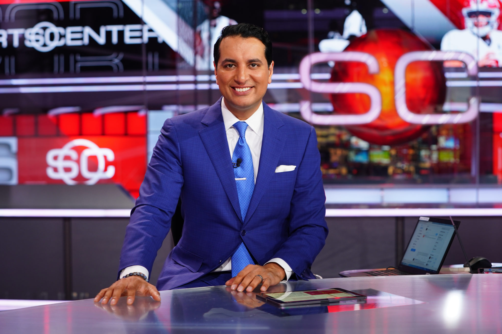 Special Olympics Connecticut Honors ESPN's Kevin Negandhi - ESPN Front Row