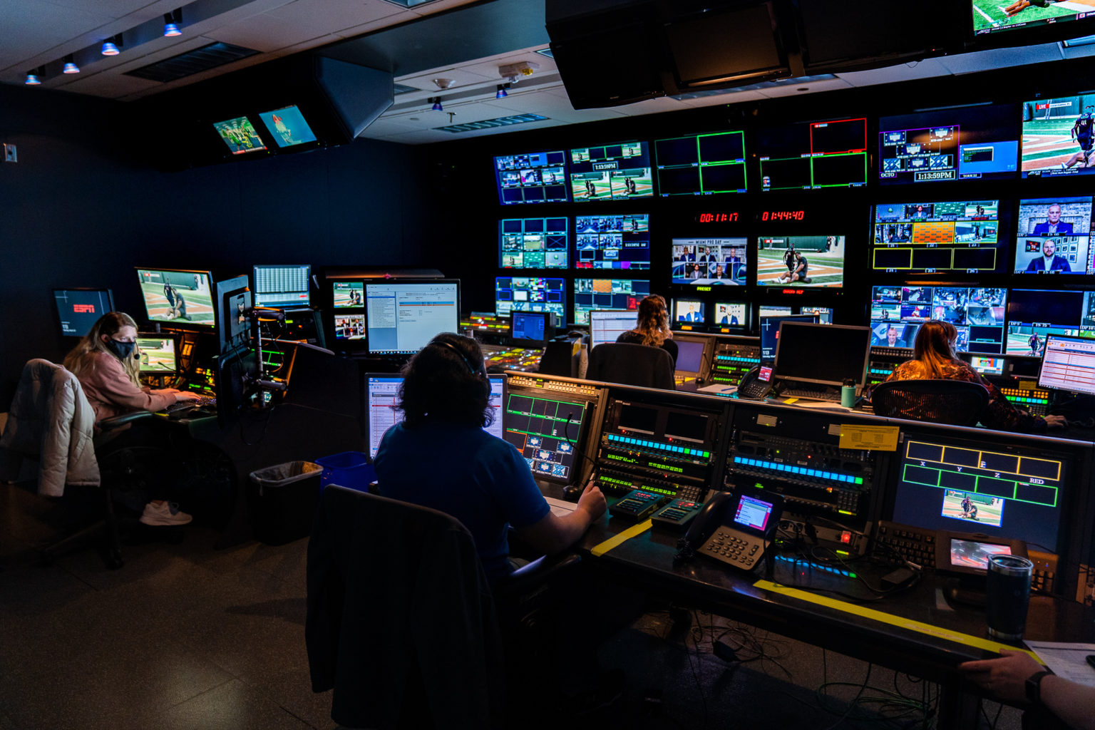 Ten Years Later: A Day in the Life of ESPN - ESPN Front Row