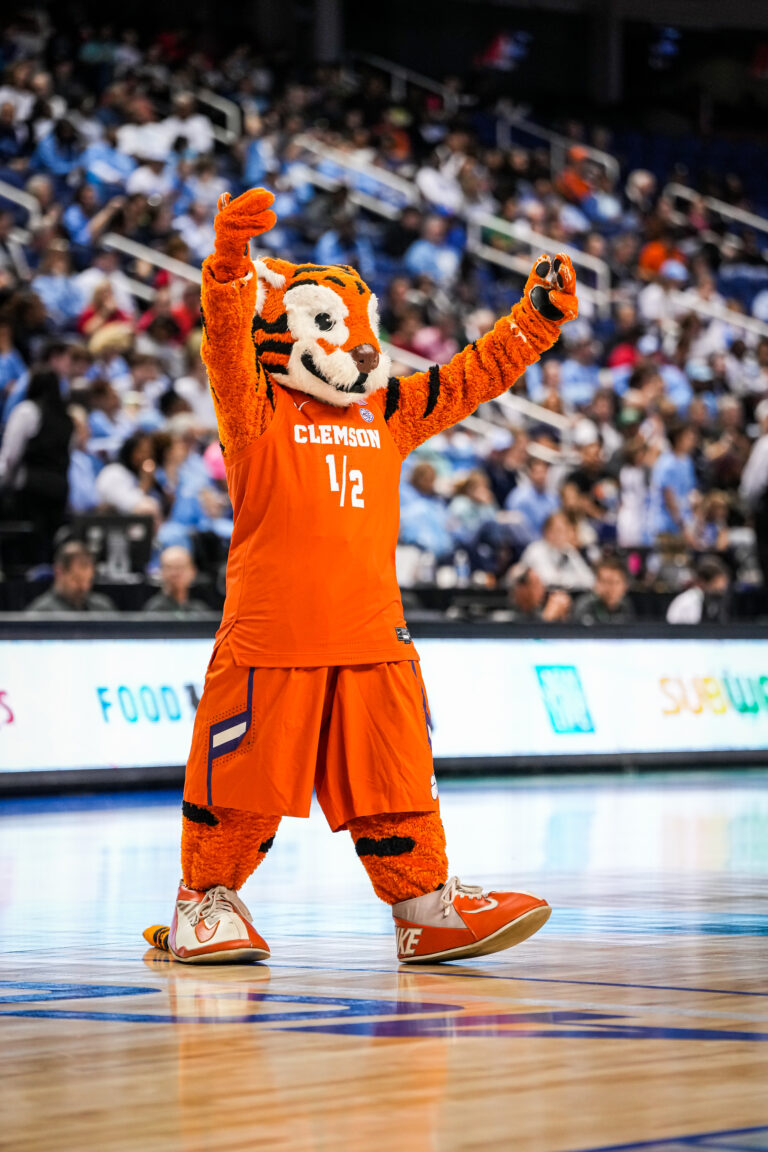 ESPN's Holland Mickle Roars into Action for the Injured Clemson Cub ...