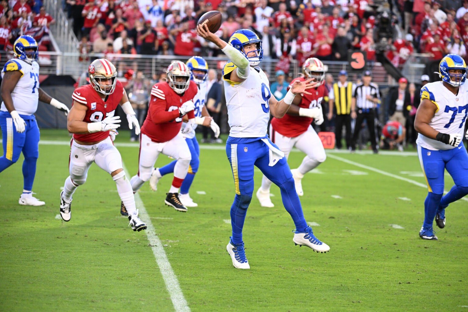 New Book From ESPN Senior Writer Seth Wickersham Explores Journey of ...