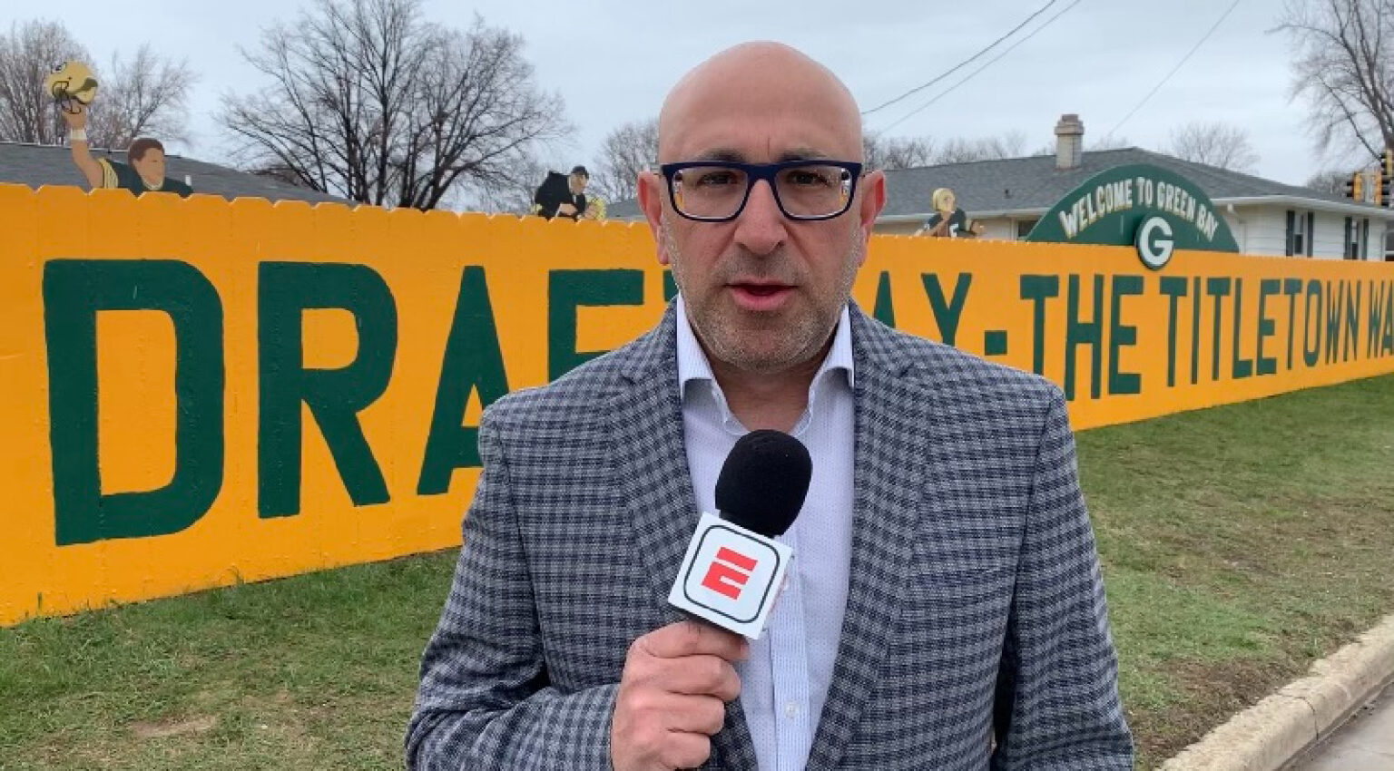 ESPN NFL Nation's Rob Demovsky discusses Green Bay's unique draft experience - ESPN Front Row